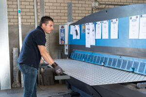 Traanplaatwinkel.nl | Aluminium traanplaat en tranenplaat op maat